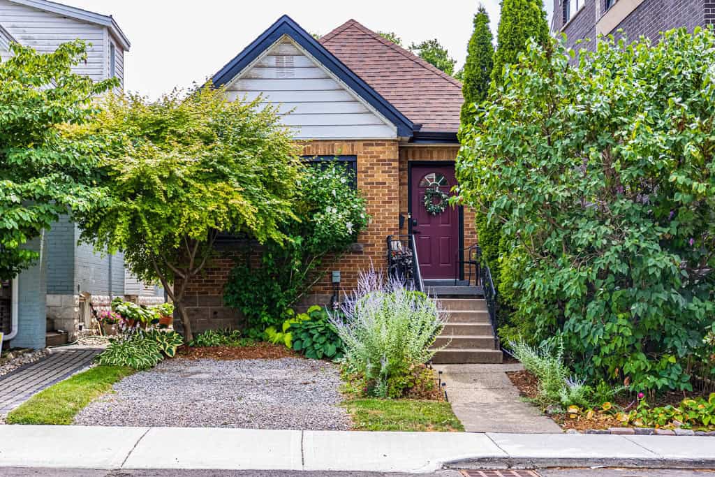 SOLD! CHARLTON AVE WEST, HAMILTON - Steve Roblin