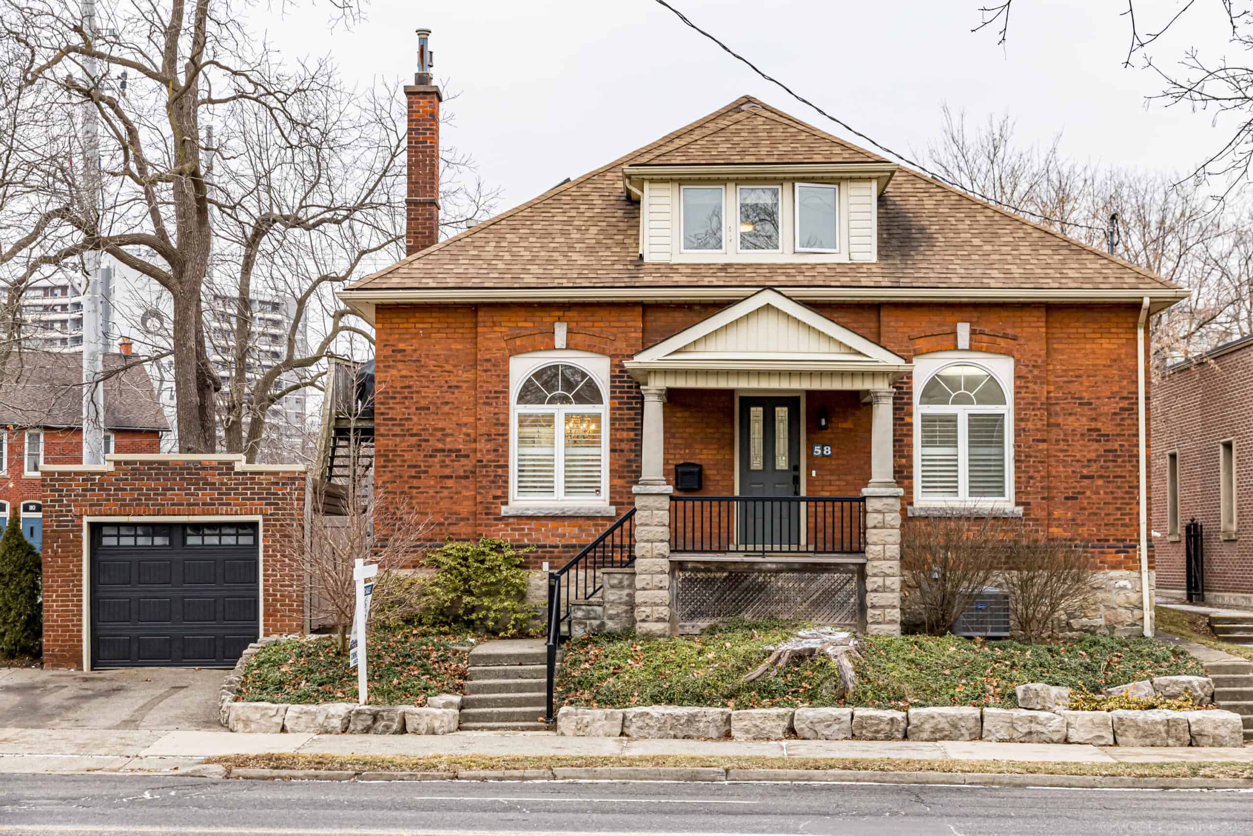 Main Street, Dundas - Steve Roblin