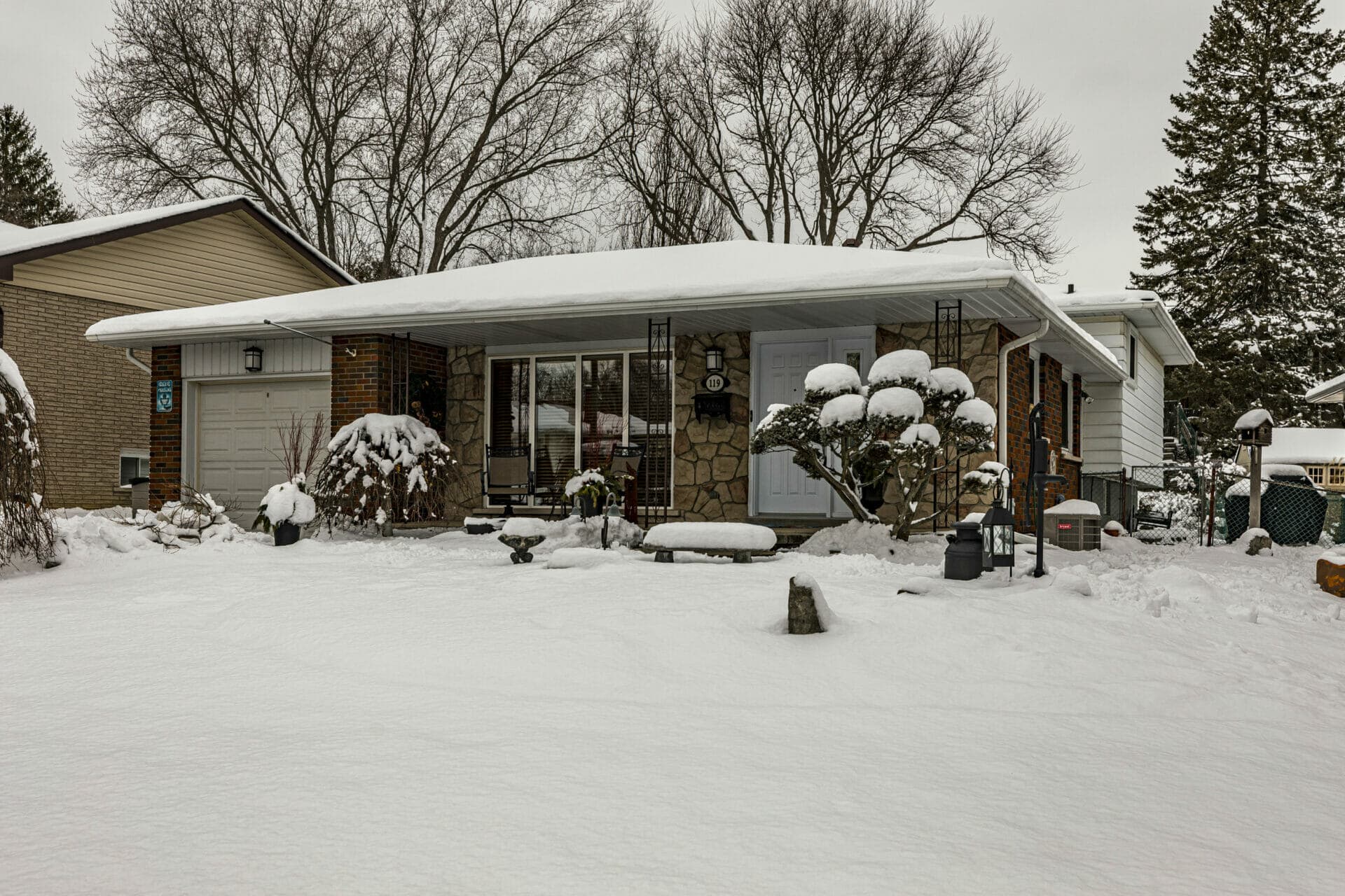 Pleasant Avenue, Dundas - Steve Roblin